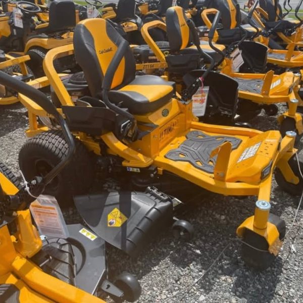 Cub Cadet ZT150 Zero Turn Lawnmower - Vaughan's Outdoor Power Equipment